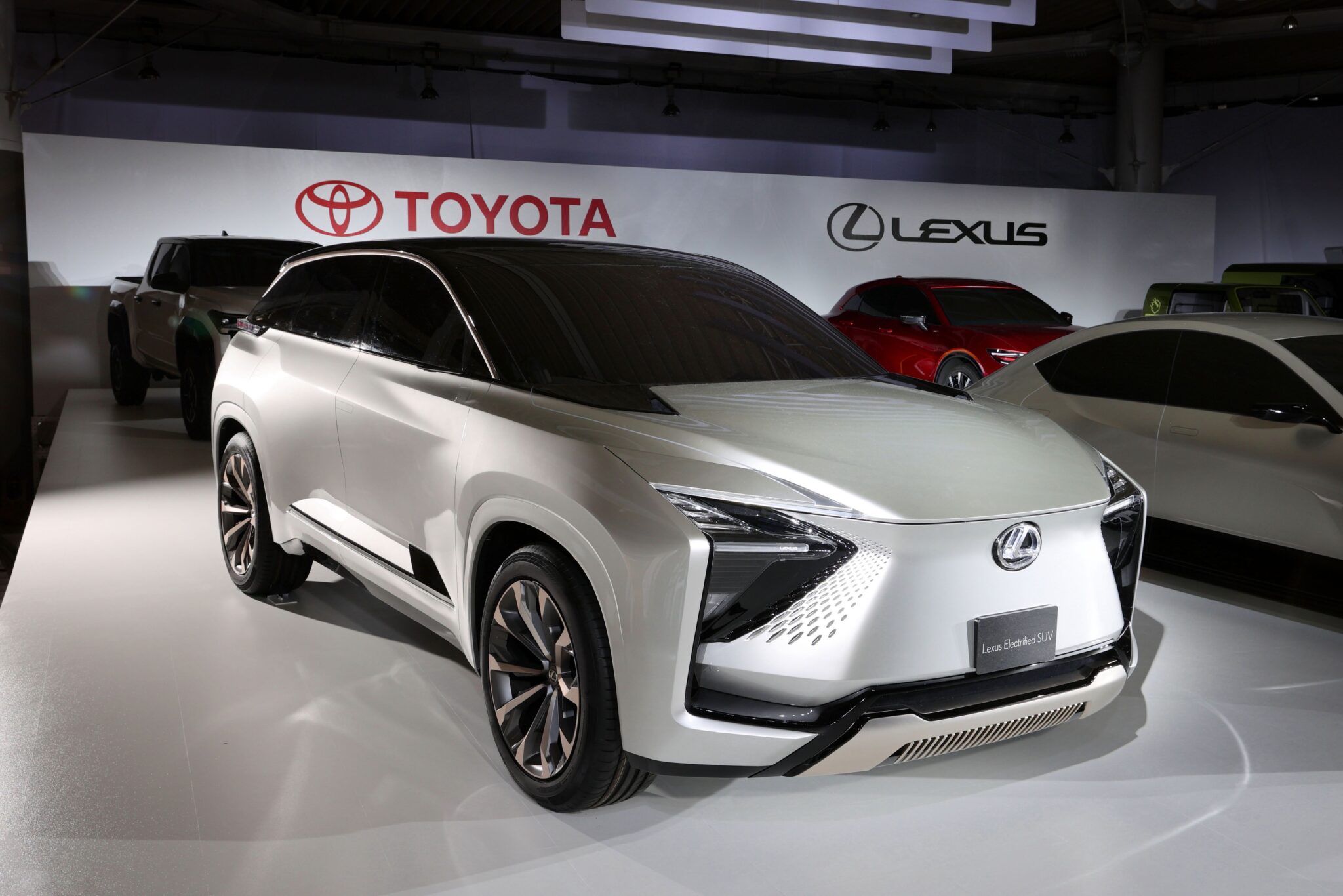 2026 Lexus GX Redesign: Unveiling a Sophisticated Evolution - 2026 ...